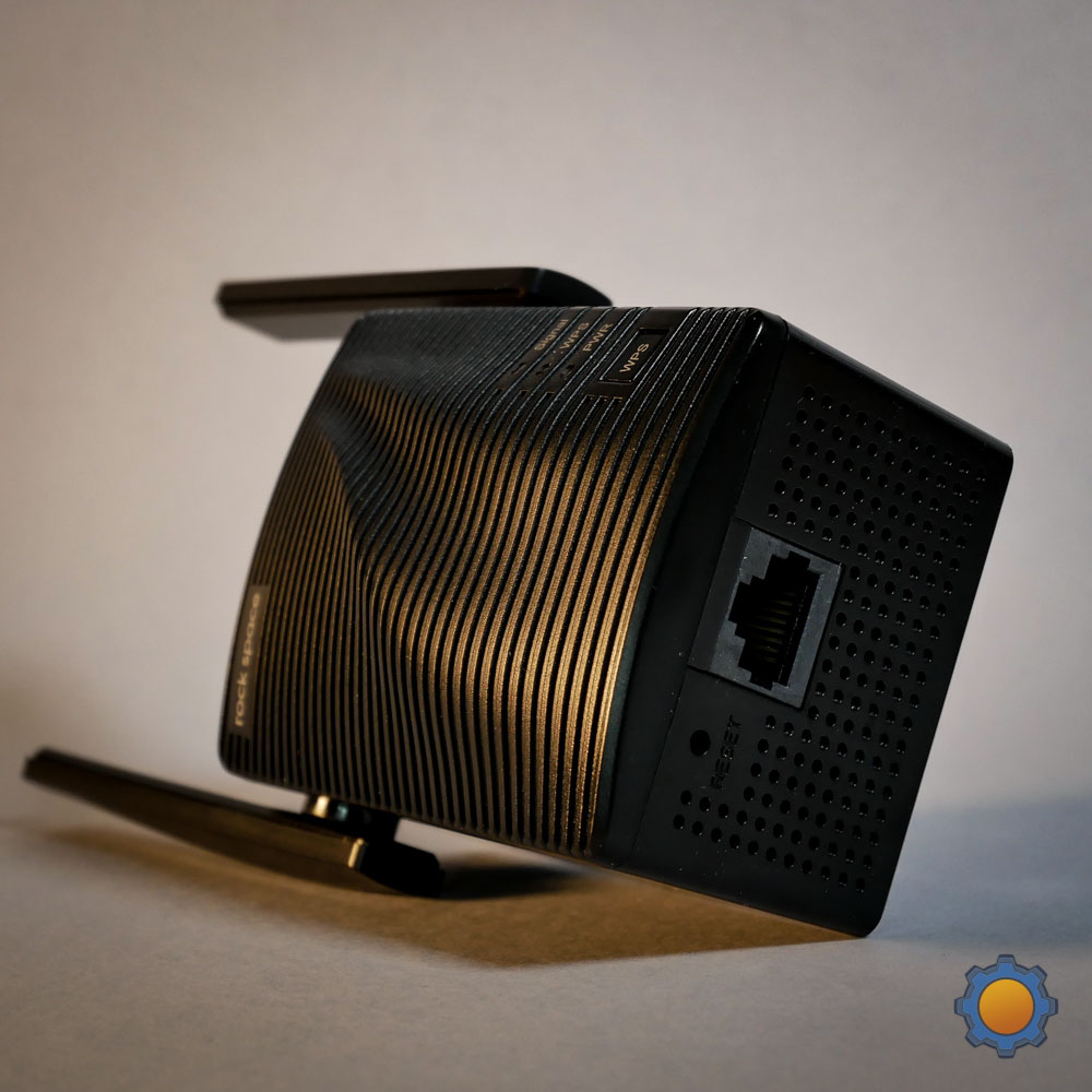 I got WiFi in my garden thanks to Rockspace AC1200 - NotEnoughTech