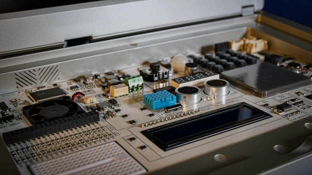 This could've been the coolest Raspberry Pi display - NotEnoughTech