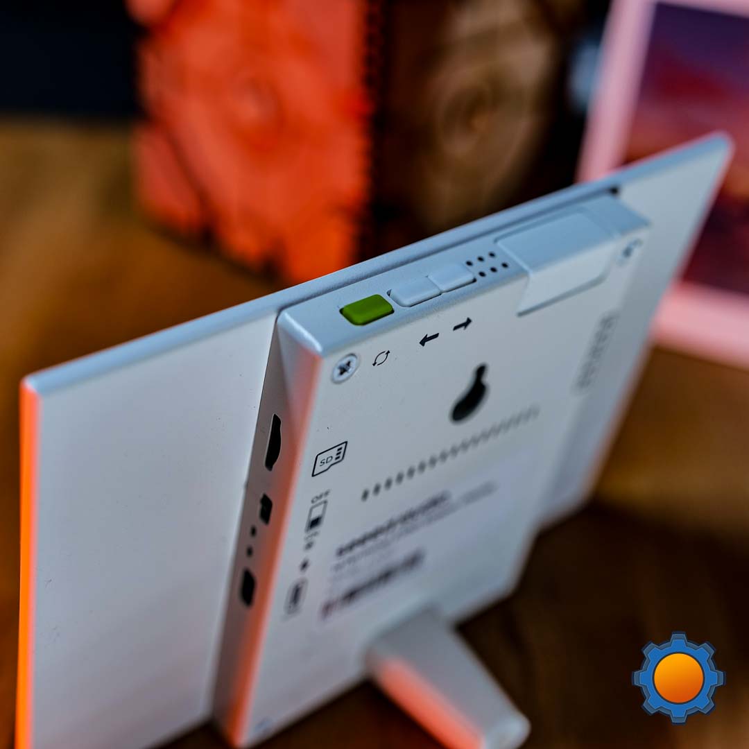 Seeed's reTerminal E1001 & E1002 reimagined for power efficiency ...